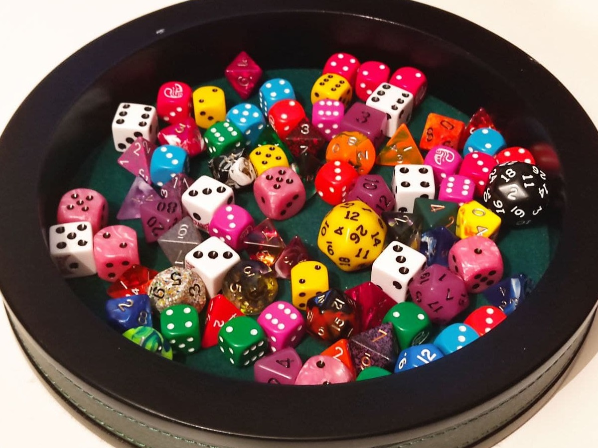 One-roll SF writing prompt – Chris Airiau | 5 Million Worlds Press